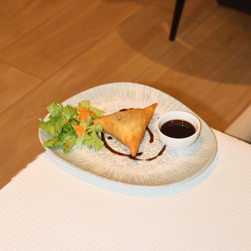 Eat Famous Samosa in Lisbon - Indian Starter | Gahana